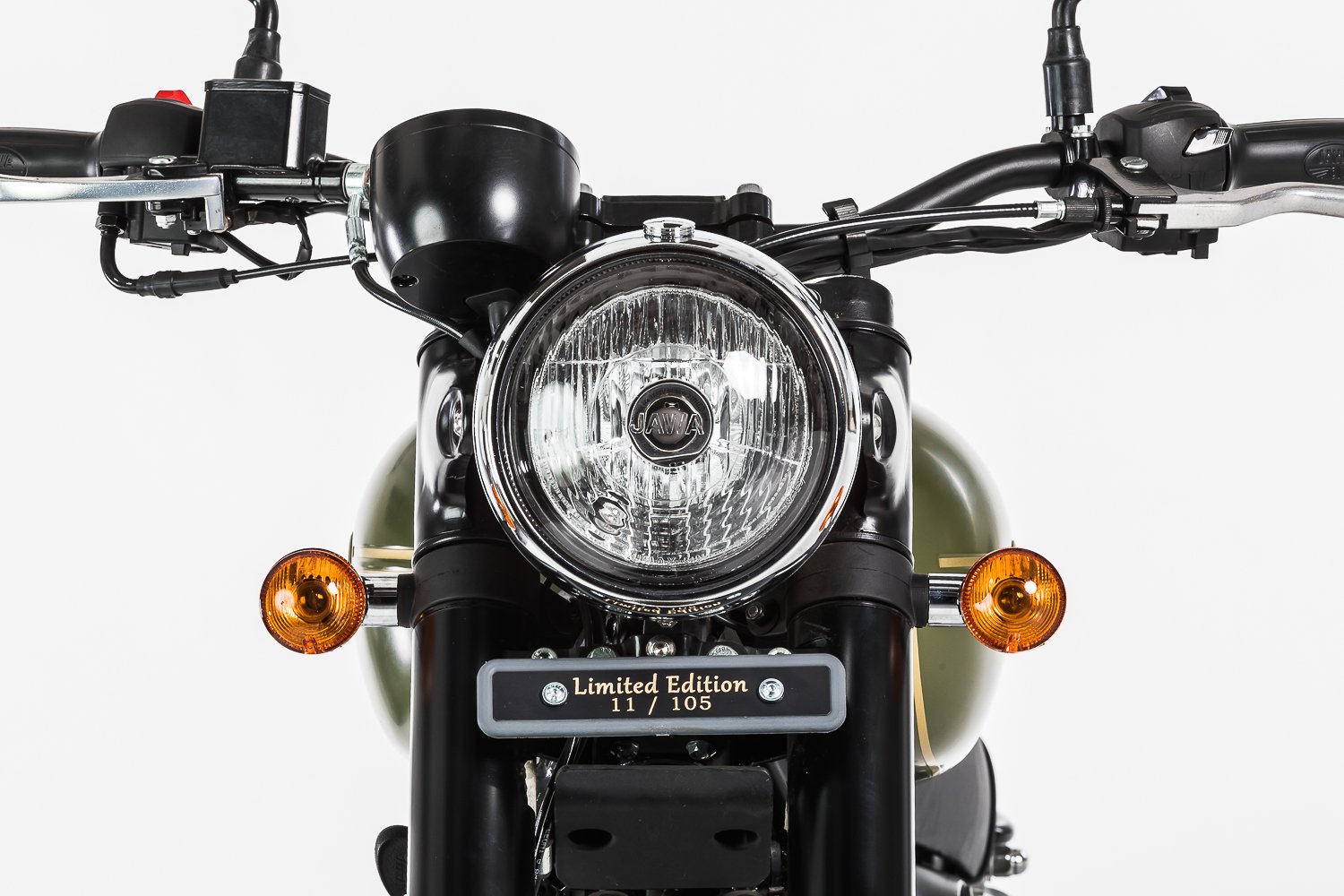 Jawa 300 CL “Forty Two” – the limited edition - Jawa Motorcycles ...